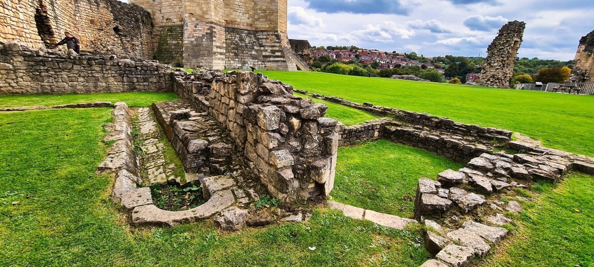 Explore Conisbrough Castle: A Majestic Medieval Gem